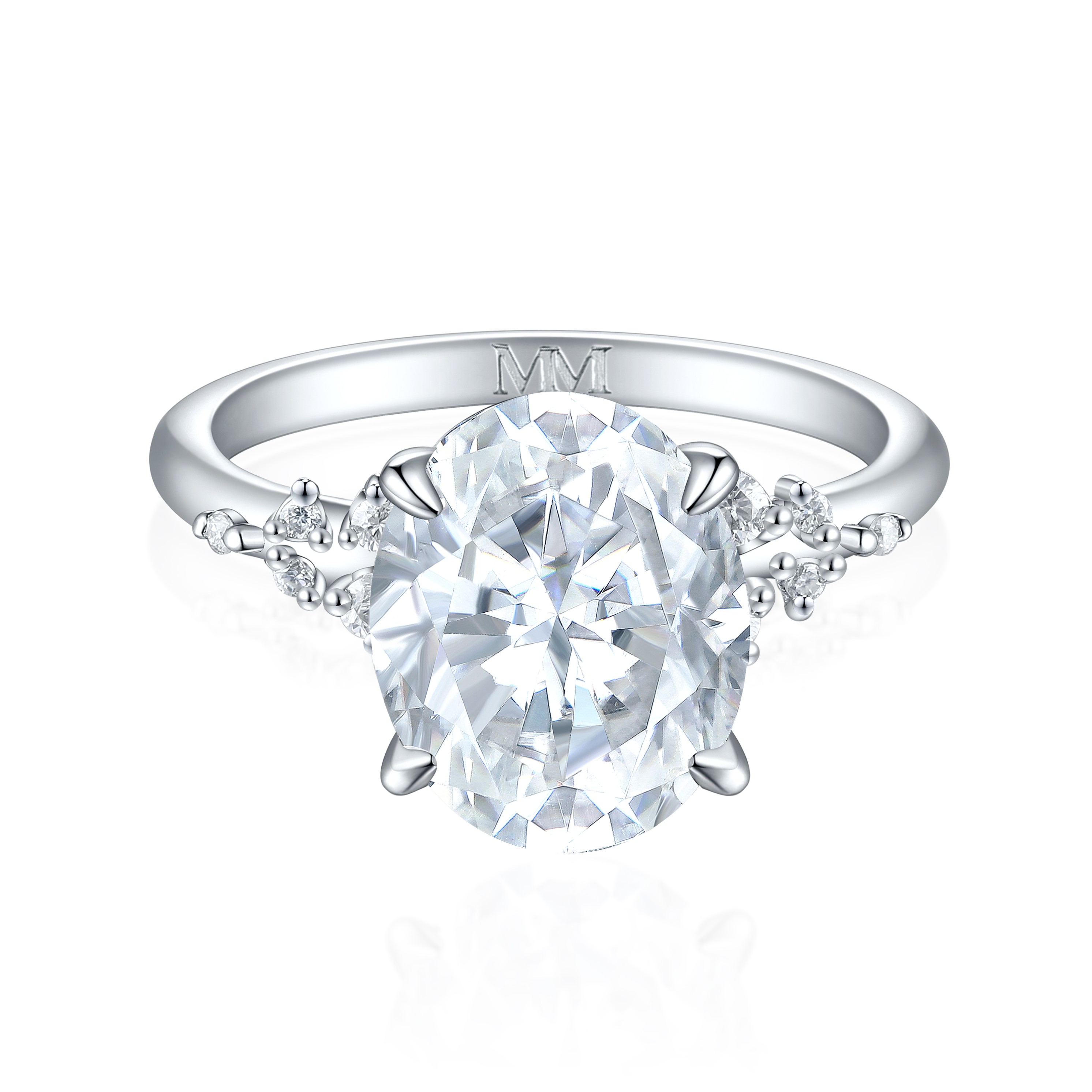 Ovaline - Moissanite Ring with Minimalistic Side Stones